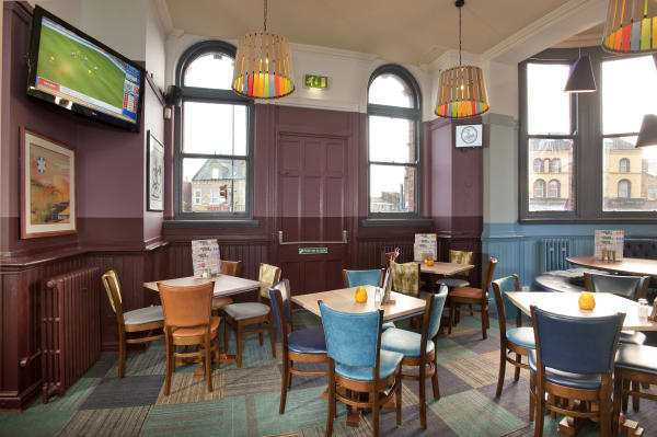 Leeds’ Best Pub Crawl | The Otley Run